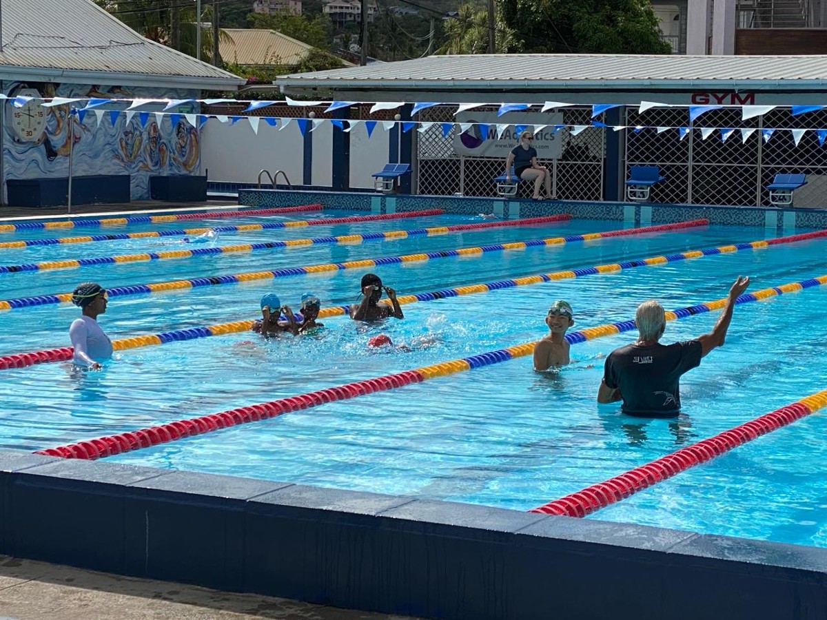 Sharks Swim Club Home