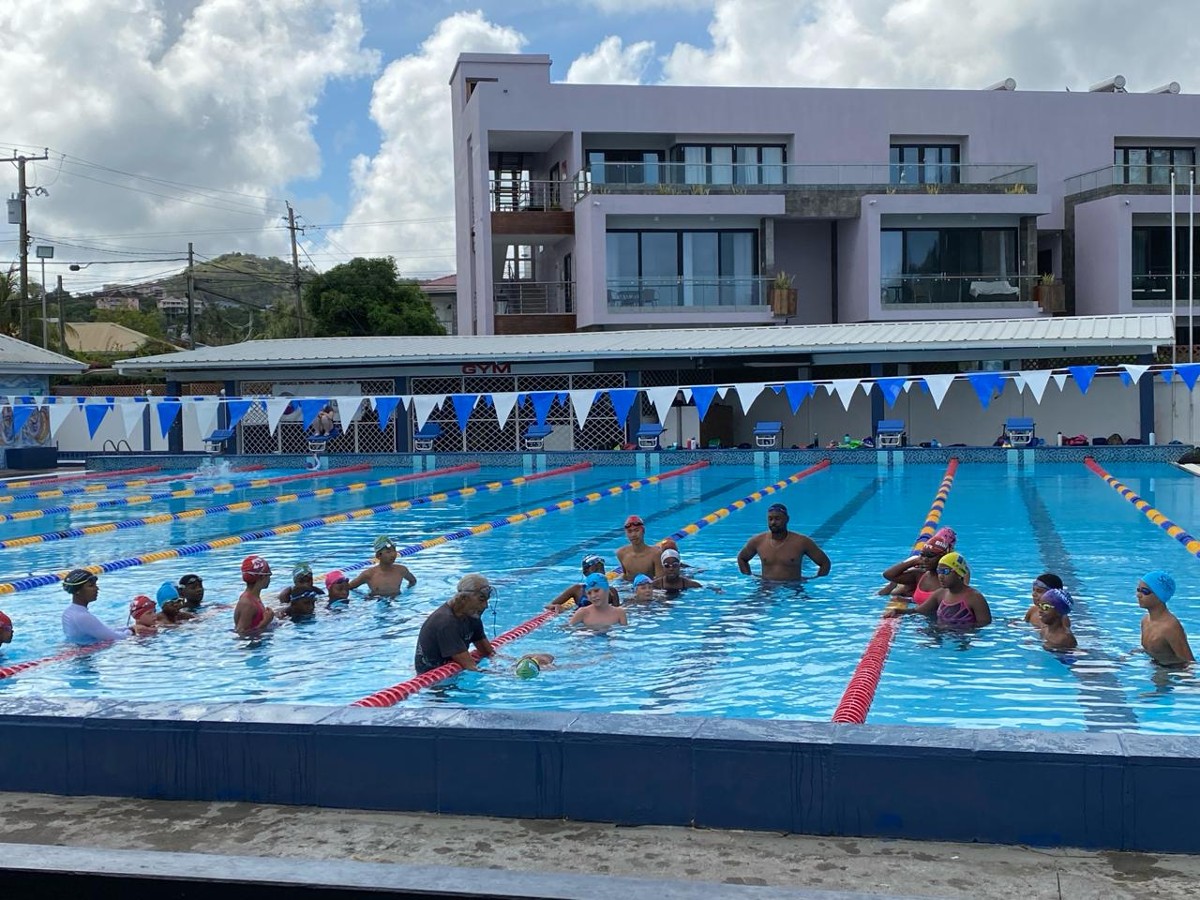 Sharks Swim Club Home