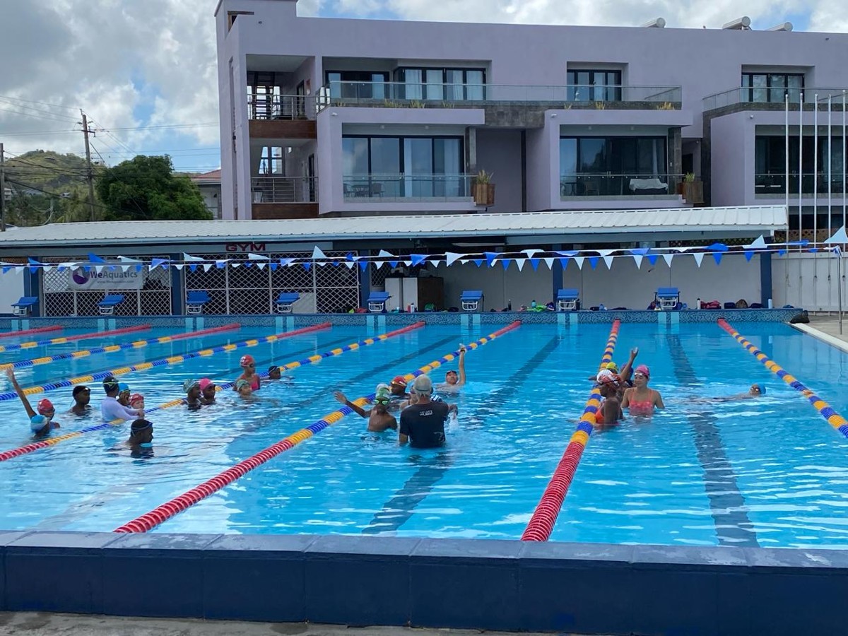 Sharks Swim Club Home