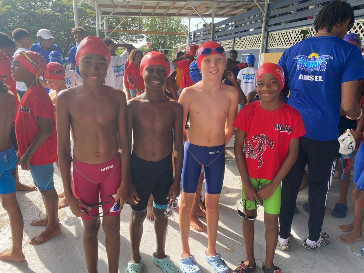 Sharks Swim Club Home